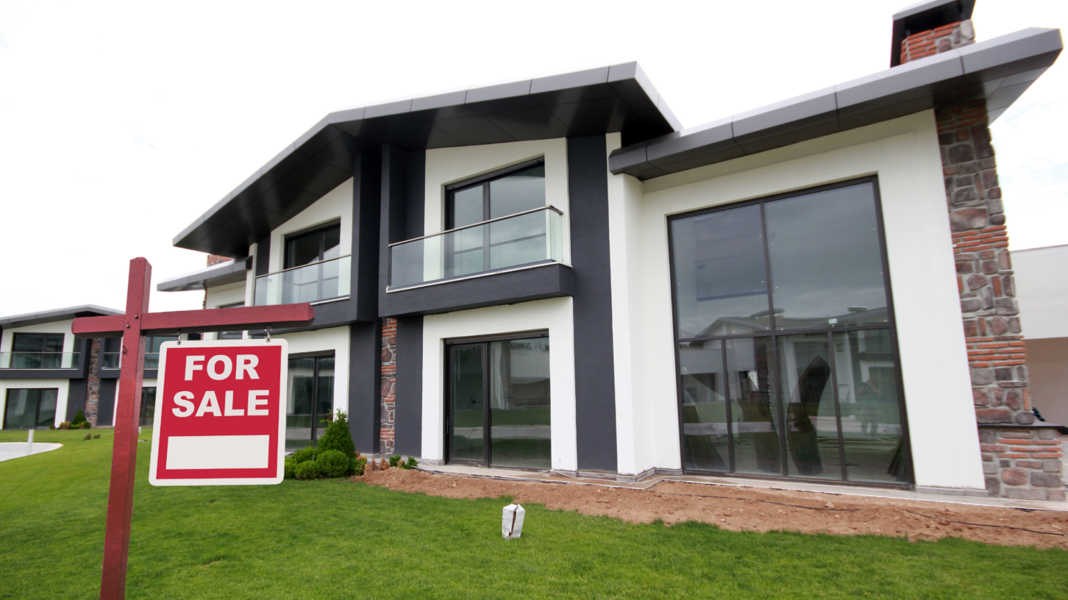 Everything You Need Know About Buying a Repossessed House